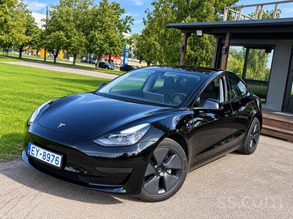 Grey Tesla Model 3 2023 in Riga, with an engine capacity of 0.00 L and mileage of 73 thousand km for 27600 €, photo 1 on AUTOMOTO.COM.LV