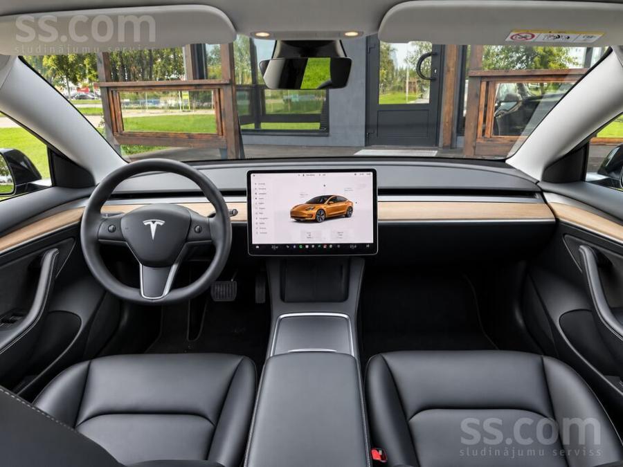 Grey Tesla Model 3 2023 in Riga, with an engine capacity of 0.00 L and mileage of 73 thousand km for 27600 €, photo 11 on AUTOMOTO.COM.LV
