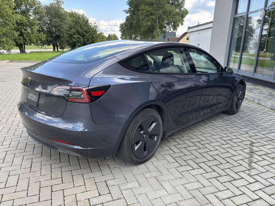 Pelēks Tesla Model 3 2023 Kauņa, ar dzinēja tilpumu 0.00 L un nobraukumu 20 tūkst. km par 22300 €, foto 9 vietnē AUTOMOTO.COM.LV