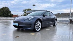 Grey Tesla Model 3 2023 in Riga, with an engine capacity of 0.00 L and mileage of 40 thousand km for 31200 €, photo  on AUTOMOTO.COM.LV