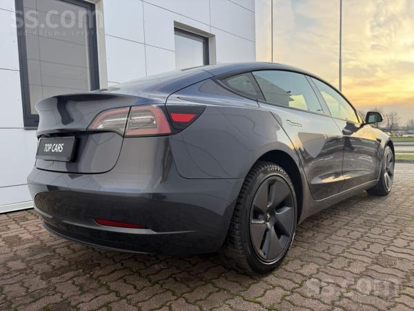 Pelēks Tesla Model 3 2023 Rīga, ar dzinēja tilpumu 0.00 L un nobraukumu 55 tūkst. km par 33500 €, foto 5 vietnē AUTOMOTO.COM.LV