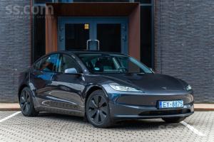 Pelēks Tesla Model 3 2024 Rīga, ar dzinēja tilpumu 0.00 L un nobraukumu 103 tūkst. km par 37900 €, foto  vietnē AUTOMOTO.COM.LV