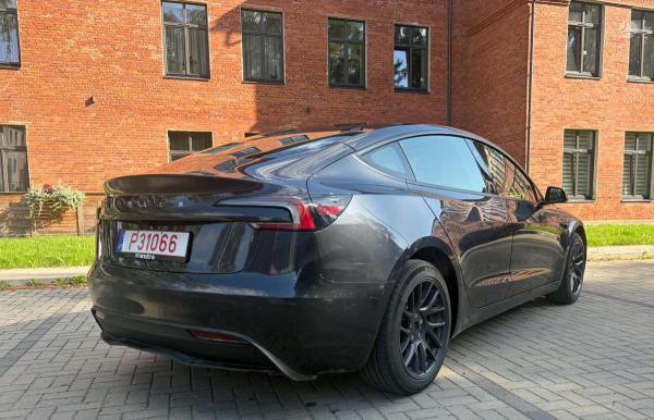 Pelēks Tesla Model 3 2024 Kauņa, ar dzinēja tilpumu 0.00 L un nobraukumu 11 tūkst. km par 29990 €, foto 5 vietnē AUTOMOTO.COM.LV