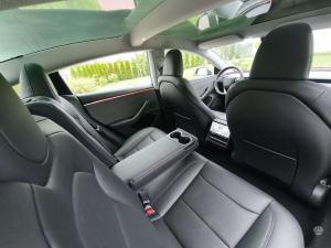 Grey Tesla Model 3 2024 in Kaunas, with an engine capacity of 0.00 L and mileage of 11 thousand km for 29990 €, photo 14 on AUTOMOTO.COM.LV