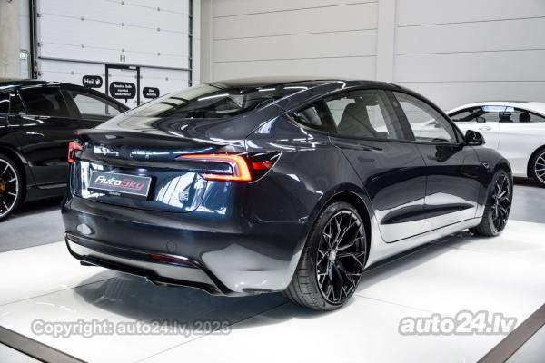 Tesla Model 3 2024 Tallina vietnē Pelēks Tesla Model 3 2024 Tallina, ar dzinēja tilpumu 0.00 L un nobraukumu 29 tūkst. km par 54000 €, foto 4 vietnē AUTOMOTO.COM.LV