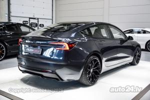 Grey Tesla Model 3 2024 in Tallinn, with an engine capacity of 0.00 L and mileage of 29 thousand km for 54000 €, photo 4 on AUTOMOTO.COM.LV