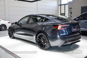 Grey Tesla Model 3 2024 in Tallinn, with an engine capacity of 0.00 L and mileage of 29 thousand km for 54000 €, photo 5 on AUTOMOTO.COM.LV