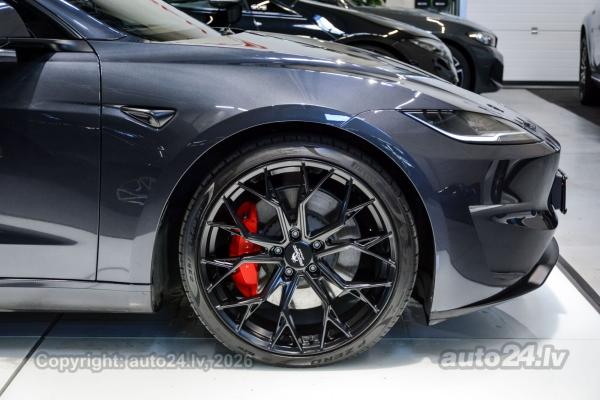 Tesla Model 3 2024 Tallina vietnē Pelēks Tesla Model 3 2024 Tallina, ar dzinēja tilpumu 0.00 L un nobraukumu 29 tūkst. km par 54000 €, foto 6 vietnē AUTOMOTO.COM.LV