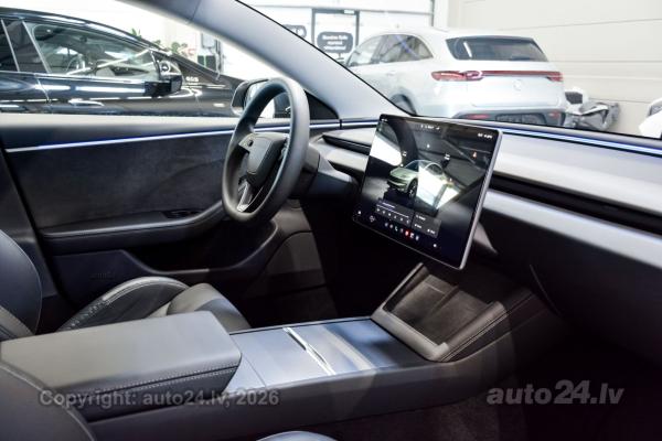 Tesla Model 3 2024 Tallina vietnē Pelēks Tesla Model 3 2024 Tallina, ar dzinēja tilpumu 0.00 L un nobraukumu 29 tūkst. km par 54000 €, foto 8 vietnē AUTOMOTO.COM.LV