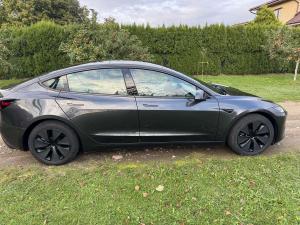 Pelēks Tesla Model 3 2025 Klaipėda, ar dzinēja tilpumu 0.00 L un nobraukumu 11 tūkst. km par 33900 €, foto 14 vietnē AUTOMOTO.COM.LV