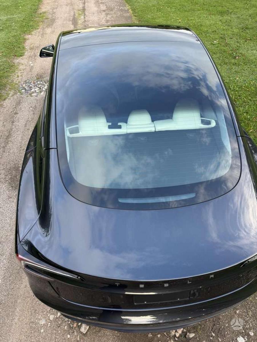 Pelēks Tesla Model 3 2025 Klaipėda, ar dzinēja tilpumu 0.00 L un nobraukumu 11 tūkst. km par 33900 €, foto 18 vietnē AUTOMOTO.COM.LV