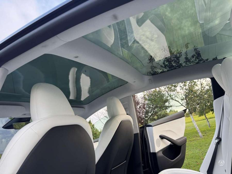 Pelēks Tesla Model 3 2025 Klaipėda, ar dzinēja tilpumu 0.00 L un nobraukumu 11 tūkst. km par 33900 €, foto 34 vietnē AUTOMOTO.COM.LV