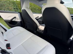 Pelēks Tesla Model 3 2025 Klaipėda, ar dzinēja tilpumu 0.00 L un nobraukumu 11 tūkst. km par 33900 €, foto 36 vietnē AUTOMOTO.COM.LV
