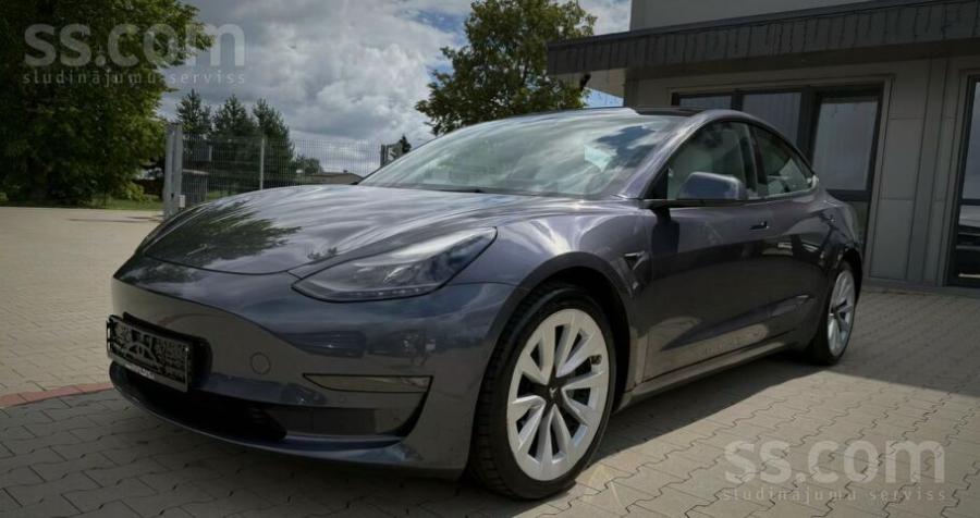 Tesla Model 3 2021 Šauļi, ar dzinēja tilpumu 0.00 L un nobraukumu 70 tūkst. km par 29999 €, foto 2 vietnē AUTOMOTO.COM.LV
