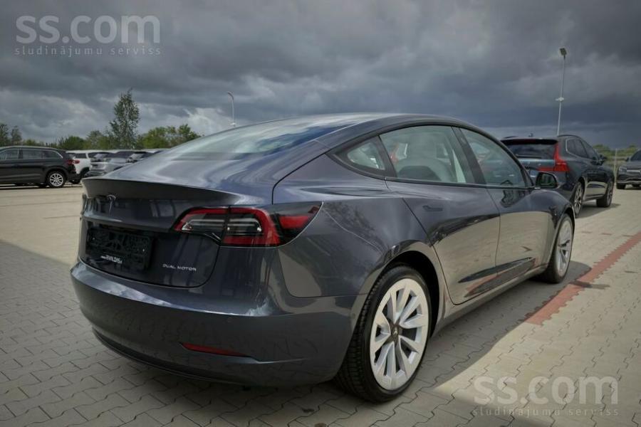 Tesla Model 3 2021 Šauļi, ar dzinēja tilpumu 0.00 L un nobraukumu 70 tūkst. km par 29999 €, foto 7 vietnē AUTOMOTO.COM.LV