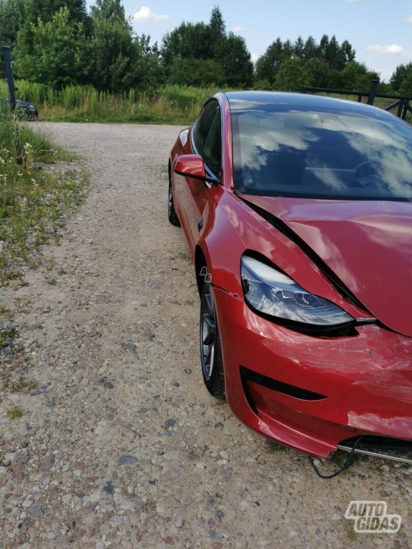 Tesla Model 3 2023 Viļņa, ar dzinēja tilpumu 0.00 L un nobraukumu 115 tūkst. km par 15500 €, foto 9 vietnē AUTOMOTO.COM.LV