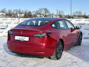 Red Tesla Model 3 2022 in Vilnius, with an engine capacity of 0.00 L and mileage of 116 thousand km for 25800 €, photo 2 on AUTOMOTO.COM.LV