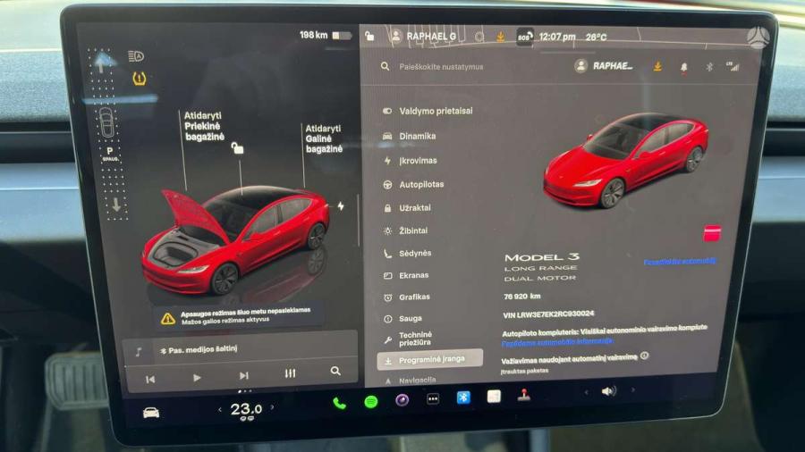 Красный Тесла Модель 3 2023 в Ионава, объемом двигателя 0.00 л и пробегом 70 тыс. км за 31700 €, фото 23 на AUTOMOTO.COM.LV