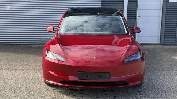 Sarkans Tesla Model 3 2023 Jonava, ar dzinēja tilpumu 0.00 L un nobraukumu 77 tūkst. km par 38850 €, foto 11 vietnē AUTOMOTO.COM.LV