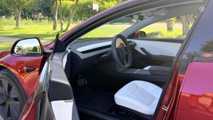 Sarkans Tesla Model 3 2024 Šilutė, ar dzinēja tilpumu 0.00 L un nobraukumu 47 tūkst. km par 35500 €, foto 6 vietnē AUTOMOTO.COM.LV