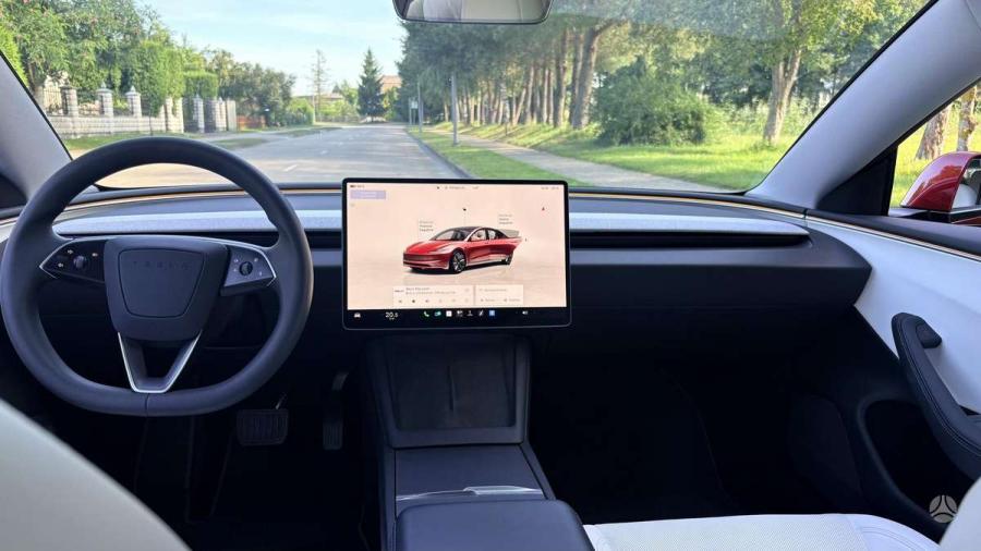 Sarkans Tesla Model 3 2024 Šilutė, ar dzinēja tilpumu 0.00 L un nobraukumu 47 tūkst. km par 35500 €, foto 8 vietnē AUTOMOTO.COM.LV