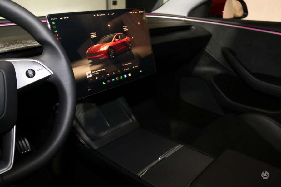Sarkans Tesla Model 3 2024 Kauņa, ar dzinēja tilpumu 0.00 L un nobraukumu 17 tūkst. km par 49300 €, foto 11 vietnē AUTOMOTO.COM.LV