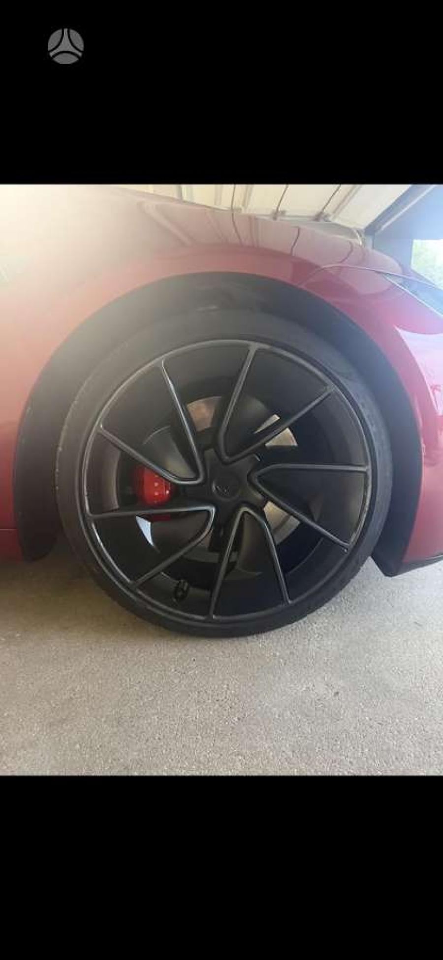 Sarkans Tesla Model 3 2024 Kauņa, ar dzinēja tilpumu 0.00 L un nobraukumu 18 tūkst. km par 43900 €, foto 20 vietnē AUTOMOTO.COM.LV