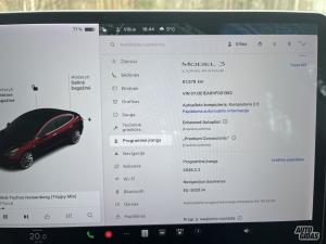 Red Tesla Model 3 2017 in Vilnius, with an engine capacity of 0.00 L and mileage of 68 thousand km for 17400 €, photo 17 on AUTOMOTO.COM.LV