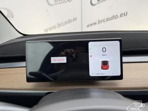 Red Tesla Model 3 2019 in Avizieniai, with an engine capacity of 0.00 L and mileage of 173 thousand km for 23000 €, photo 27 on AUTOMOTO.COM.LV