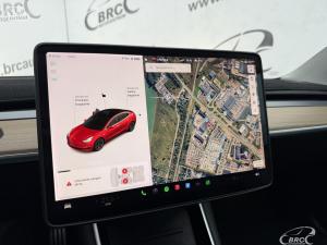 Red Tesla Model 3 2019 in Avizieniai, with an engine capacity of 0.00 L and mileage of 173 thousand km for 23000 €, photo 30 on AUTOMOTO.COM.LV