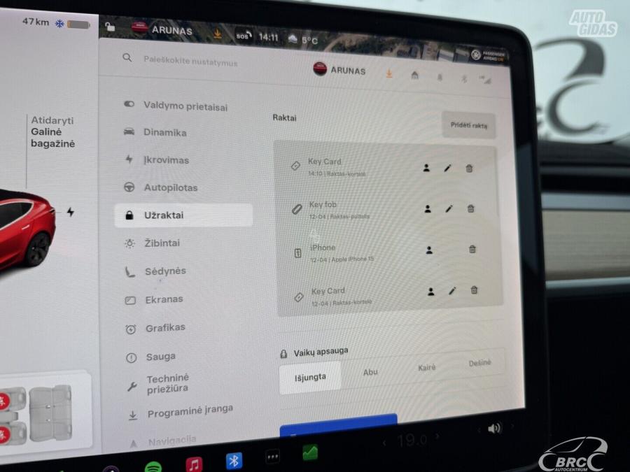 Red Tesla Model 3 2019 in Avizieniai, with an engine capacity of 0.00 L and mileage of 173 thousand km for 23000 €, photo 31 on AUTOMOTO.COM.LV