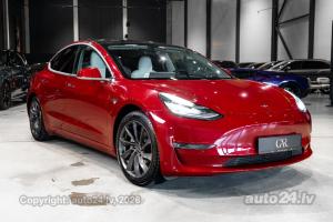 Red Tesla Model 3 2019 in Riga, with an engine capacity of 0.00 L and mileage of 140 thousand km for 23900 €, photo 4 on AUTOMOTO.COM.LV