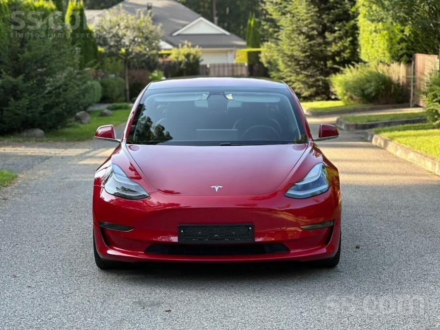 Sarkans Tesla Model 3 2019 Rīga, ar dzinēja tilpumu 0.00 L un nobraukumu 105 tūkst. km par 18950 €, foto 8 vietnē AUTOMOTO.COM.LV
