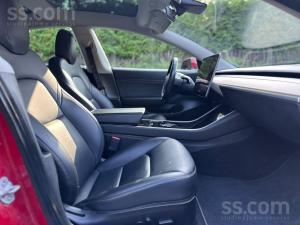 Sarkans Tesla Model 3 2019 Rīga, ar dzinēja tilpumu 0.00 L un nobraukumu 105 tūkst. km par 18950 €, foto 16 vietnē AUTOMOTO.COM.LV