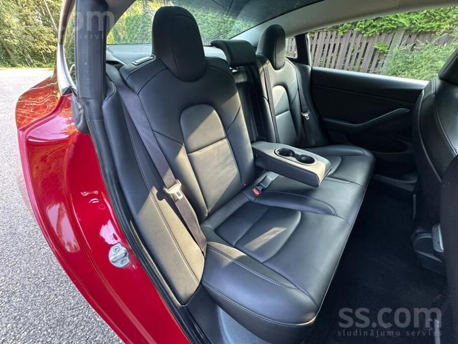 Sarkans Tesla Model 3 2019 Rīga, ar dzinēja tilpumu 0.00 L un nobraukumu 105 tūkst. km par 18950 €, foto 19 vietnē AUTOMOTO.COM.LV