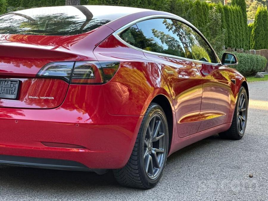 Sarkans Tesla Model 3 2019 Rīga, ar dzinēja tilpumu 0.00 L un nobraukumu 105 tūkst. km par 18950 €, foto 32 vietnē AUTOMOTO.COM.LV