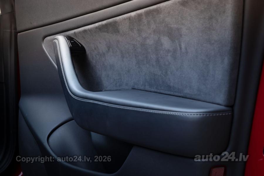 Sarkans Tesla Model 3 2019 Tallina, ar dzinēja tilpumu 0.00 L un nobraukumu 156 tūkst. km par 26500 €, foto 9 vietnē AUTOMOTO.COM.LV