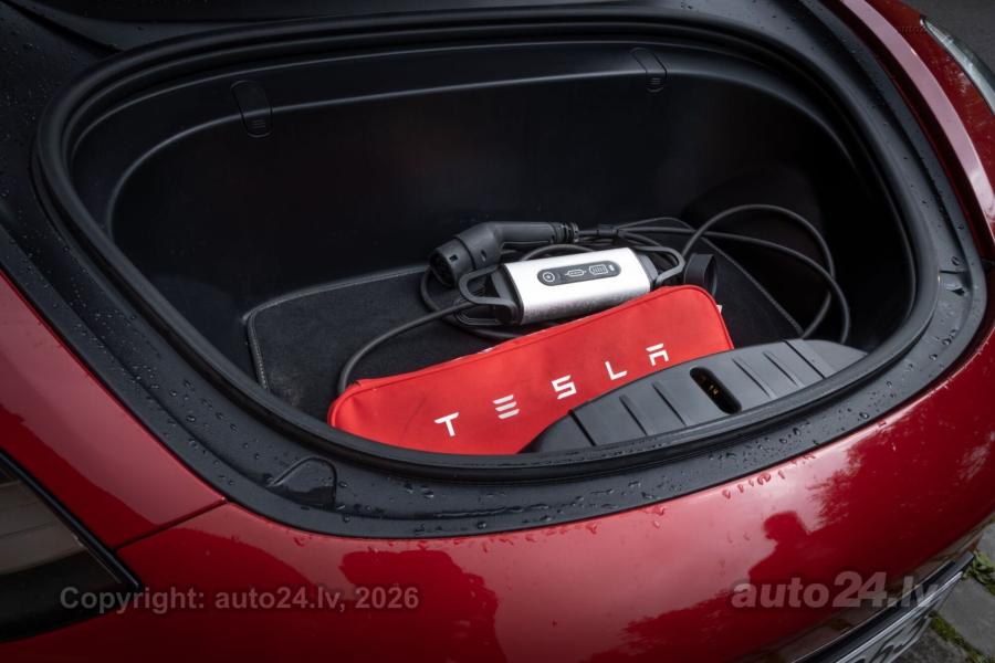 Sarkans Tesla Model 3 2019 Tallina, ar dzinēja tilpumu 0.00 L un nobraukumu 156 tūkst. km par 26500 €, foto 13 vietnē AUTOMOTO.COM.LV