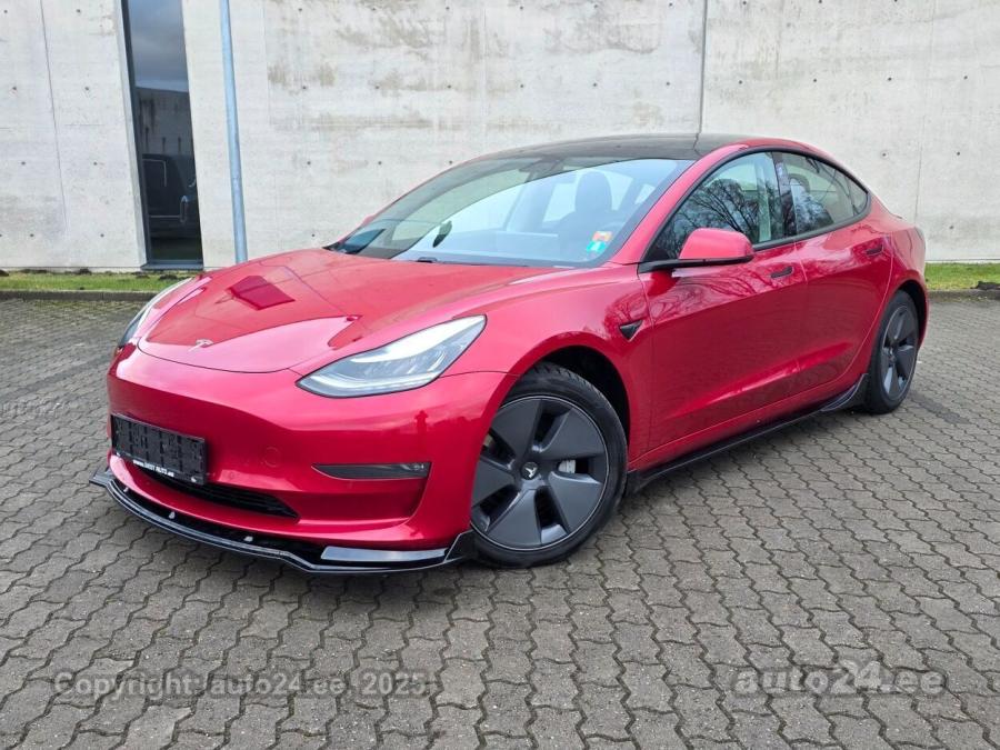 Red Tesla Model 3 2020 in Viljandi, with an engine capacity of 0.00 L and mileage of 90 thousand km for 26800 €, photo 3 on AUTOMOTO.COM.LV