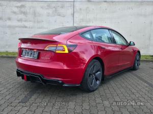 Red Tesla Model 3 2020 in Viljandi, with an engine capacity of 0.00 L and mileage of 90 thousand km for 26800 €, photo 8 on AUTOMOTO.COM.LV