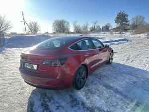 Sarkans Tesla Model 3 2020 Viļņa, ar dzinēja tilpumu 0.00 L un nobraukumu 94 tūkst. km par 20500 €, foto 4 vietnē AUTOMOTO.COM.LV