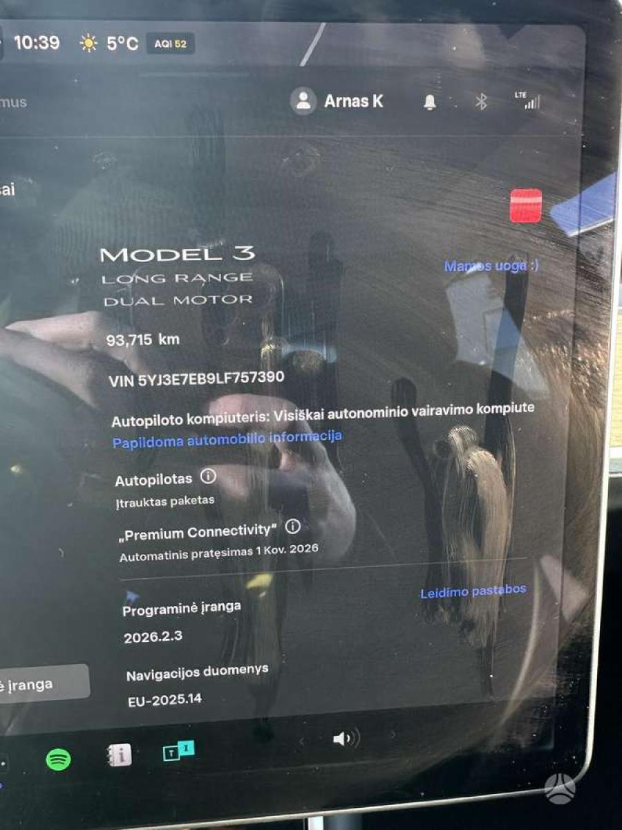 Sarkans Tesla Model 3 2020 Viļņa, ar dzinēja tilpumu 0.00 L un nobraukumu 94 tūkst. km par 20500 €, foto 10 vietnē AUTOMOTO.COM.LV