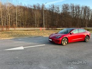 Sarkans Tesla Model 3 2021 Tallina, ar dzinēja tilpumu 0.00 L un nobraukumu 73 tūkst. km par 32000 €, foto 2 vietnē AUTOMOTO.COM.LV