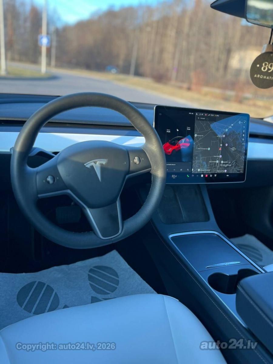 Sarkans Tesla Model 3 2021 Tallina, ar dzinēja tilpumu 0.00 L un nobraukumu 73 tūkst. km par 32000 €, foto 6 vietnē AUTOMOTO.COM.LV