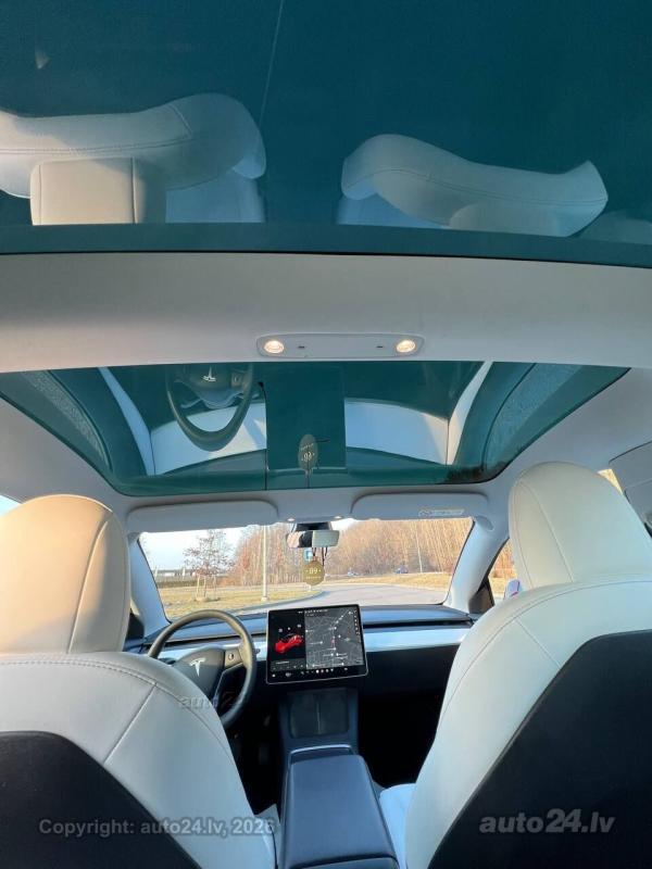 Sarkans Tesla Model 3 2021 Tallina, ar dzinēja tilpumu 0.00 L un nobraukumu 73 tūkst. km par 32000 €, foto 11 vietnē AUTOMOTO.COM.LV