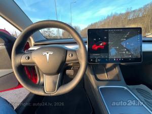 Sarkans Tesla Model 3 2021 Tallina, ar dzinēja tilpumu 0.00 L un nobraukumu 73 tūkst. km par 32000 €, foto 15 vietnē AUTOMOTO.COM.LV