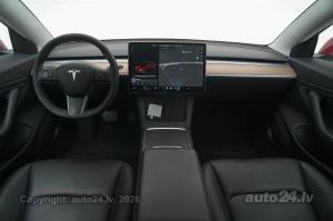 Красный Тесла Модель 3 2021 в Таллин, объемом двигателя 0.00 л и пробегом 51 тыс. км за 32990 €, фото 8 на AUTOMOTO.COM.LV