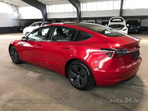 Red Tesla Model 3 2021 in Tallinn, with an engine capacity of 0.00 L and mileage of 58 thousand km for 30990 €, photo 3 on AUTOMOTO.COM.LV