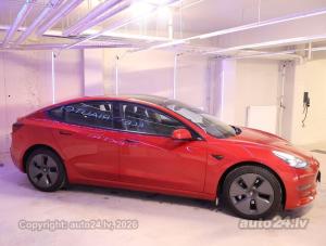 Red Tesla Model 3 2021 in Tallinn, with an engine capacity of 0.00 L and mileage of 58 thousand km for 30990 €, photo 6 on AUTOMOTO.COM.LV