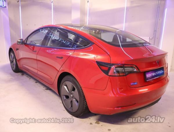 Red Tesla Model 3 2021 in Tallinn, with an engine capacity of 0.00 L and mileage of 58 thousand km for 30990 €, photo 10 on AUTOMOTO.COM.LV